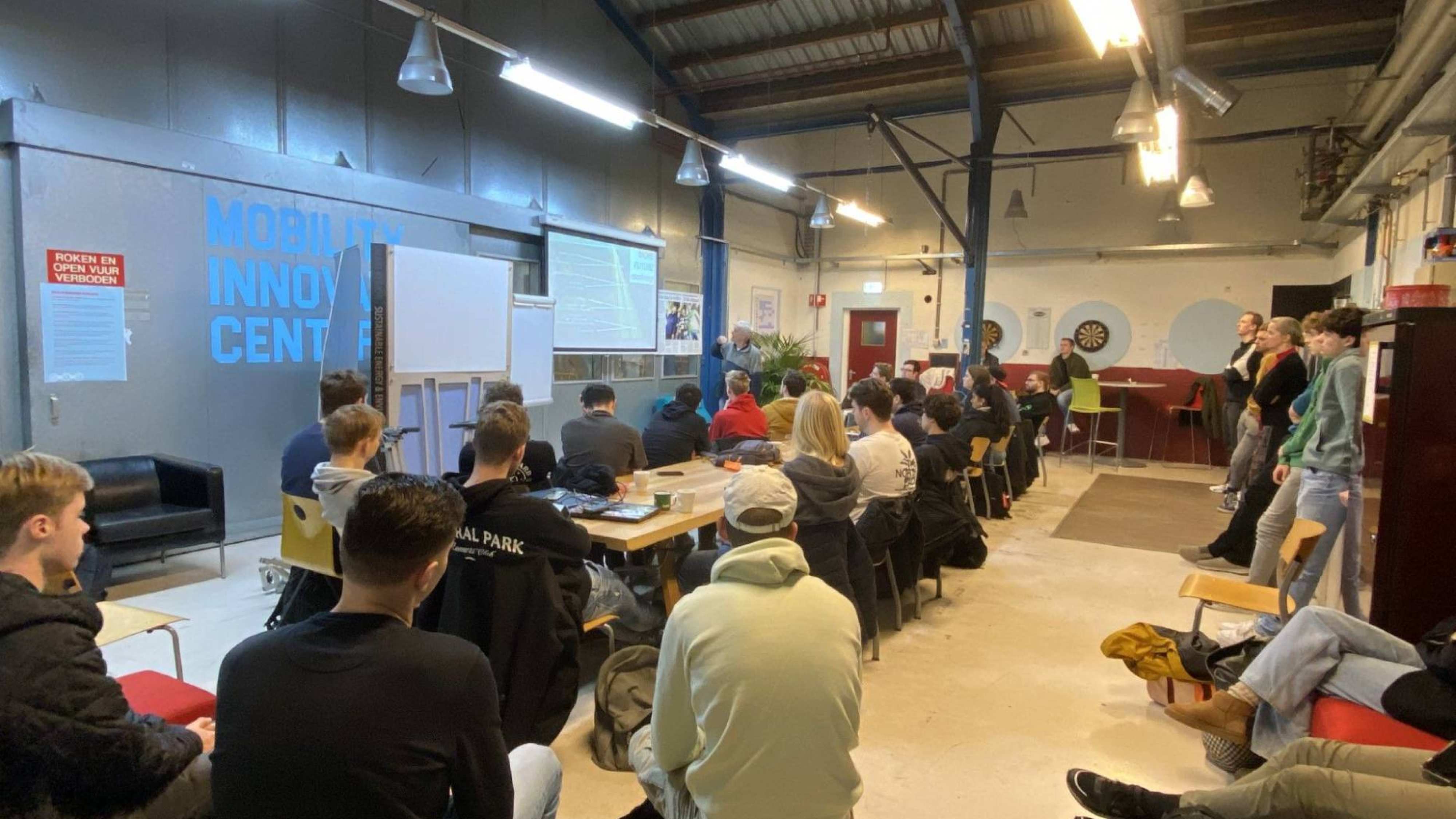 Over 80 HAN students work and learn in hybrid learning environment MORE ...