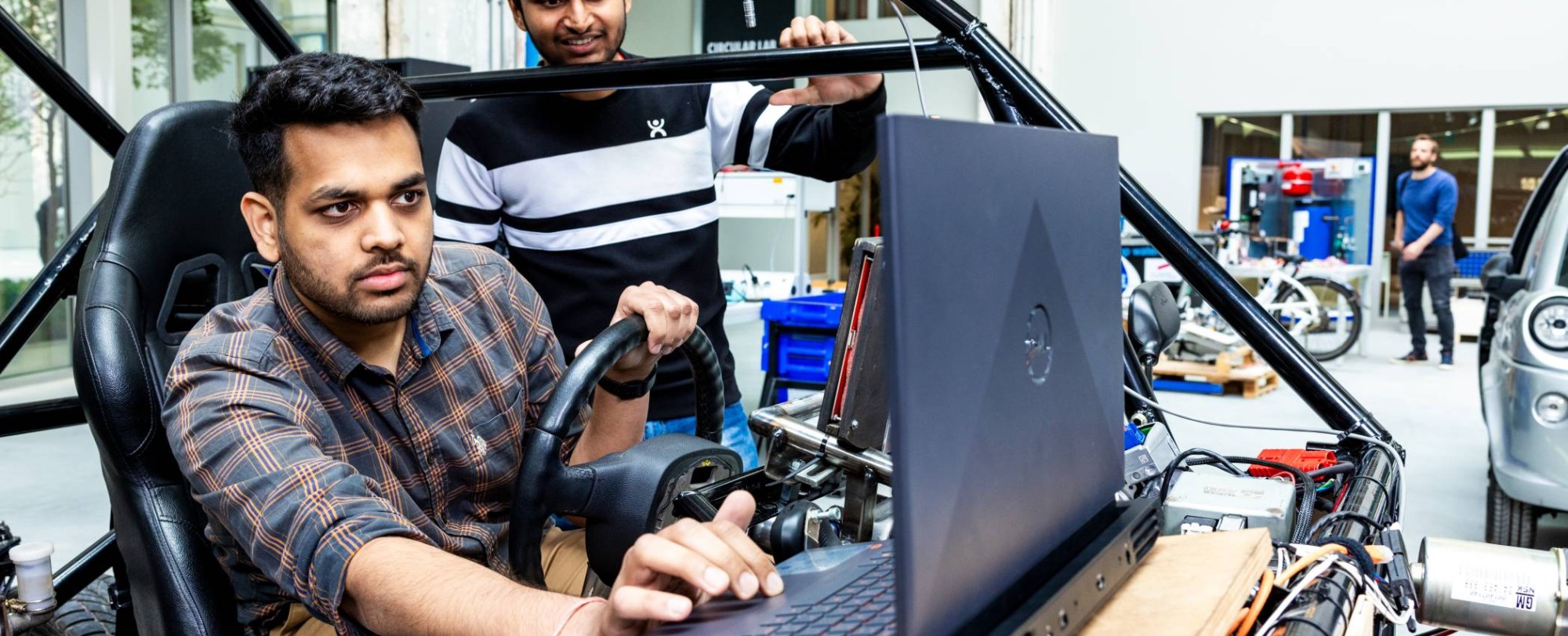 Subjects & Program | Automotive Engineering Bachelor Degree